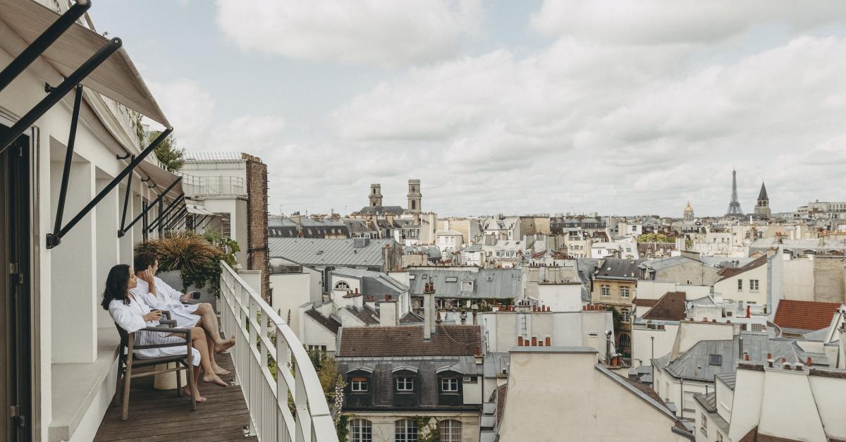 Hotel Eiffel Tower View | Stay at Hôtel Dame des Arts Paris